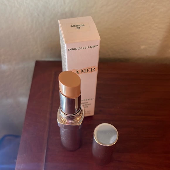 La Mer | Makeup | La Mer The Concealer Medium | Poshmark